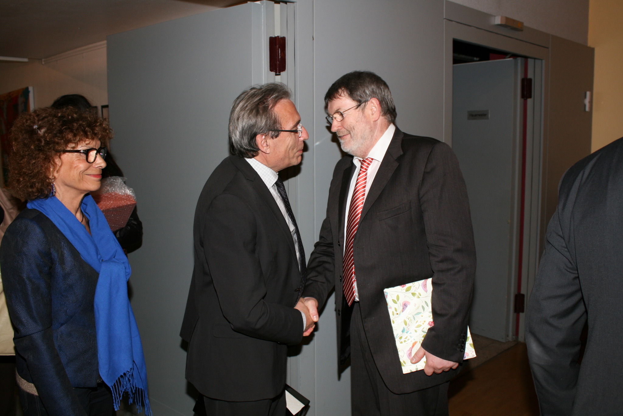Im November 1997 bewarb sich Dr. Günther Petry als Oberbürgermeister in ...