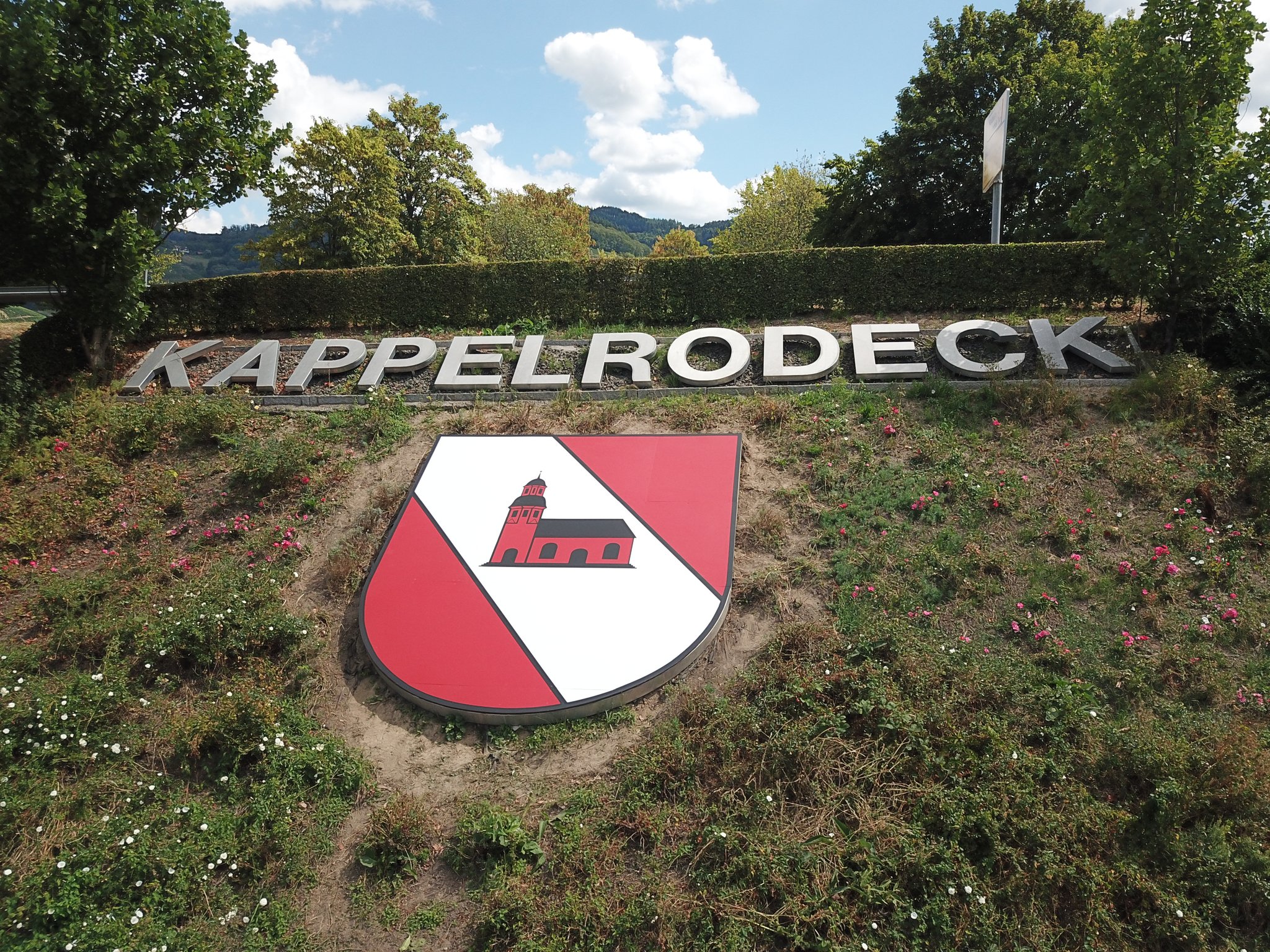 Restauration an der Landesstraße: Kappelrodecker Wappen erstrahlt in ...