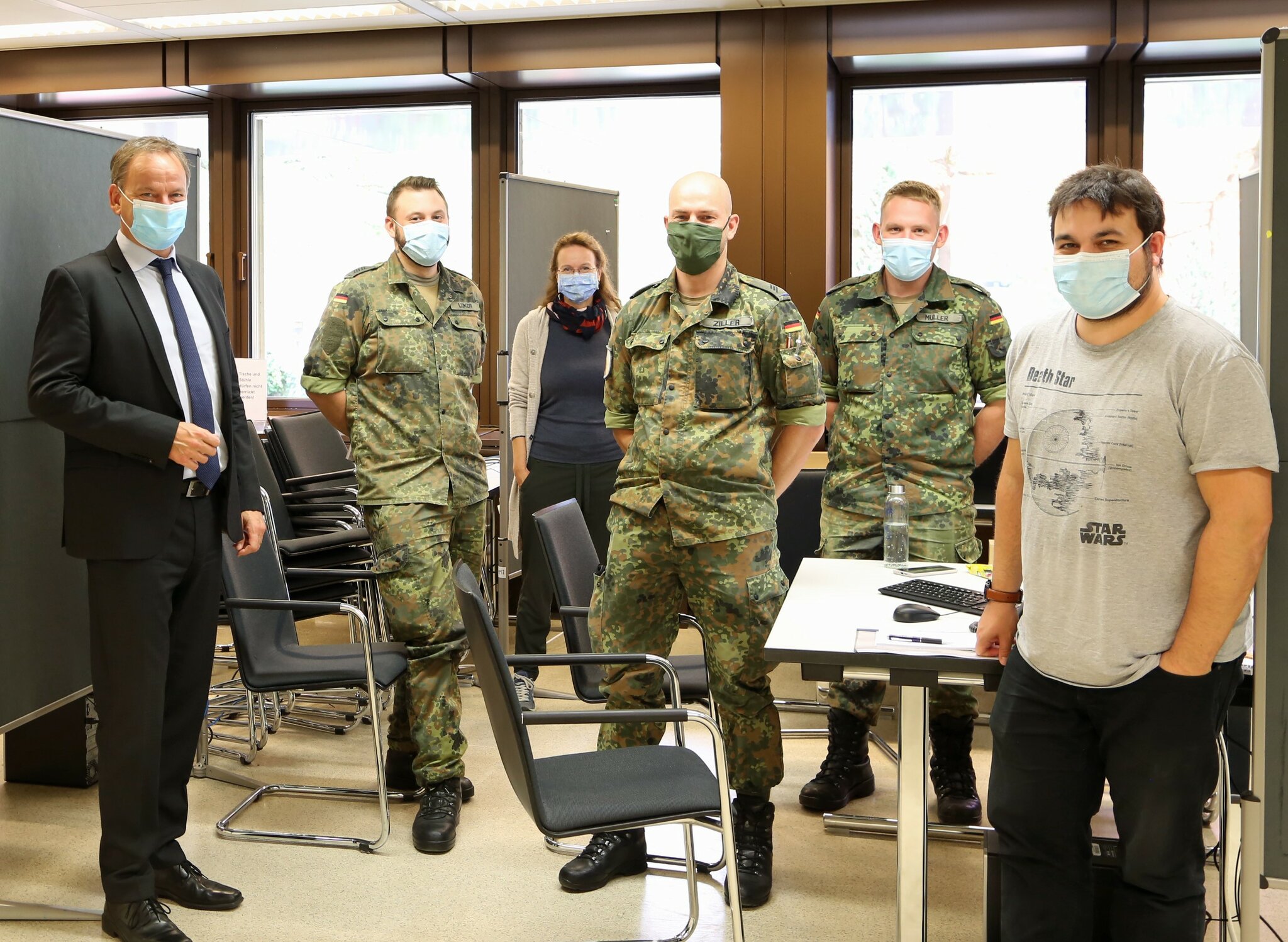 20 Soldaten im Gesundheitsamt: Bundeswehr unterstützt bei ...