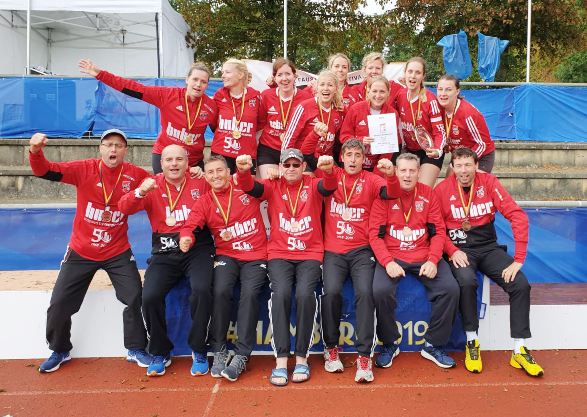 FAUSTBALL: Deutsche Meisterschaften in Elgersweier: Faustball-Elite ...