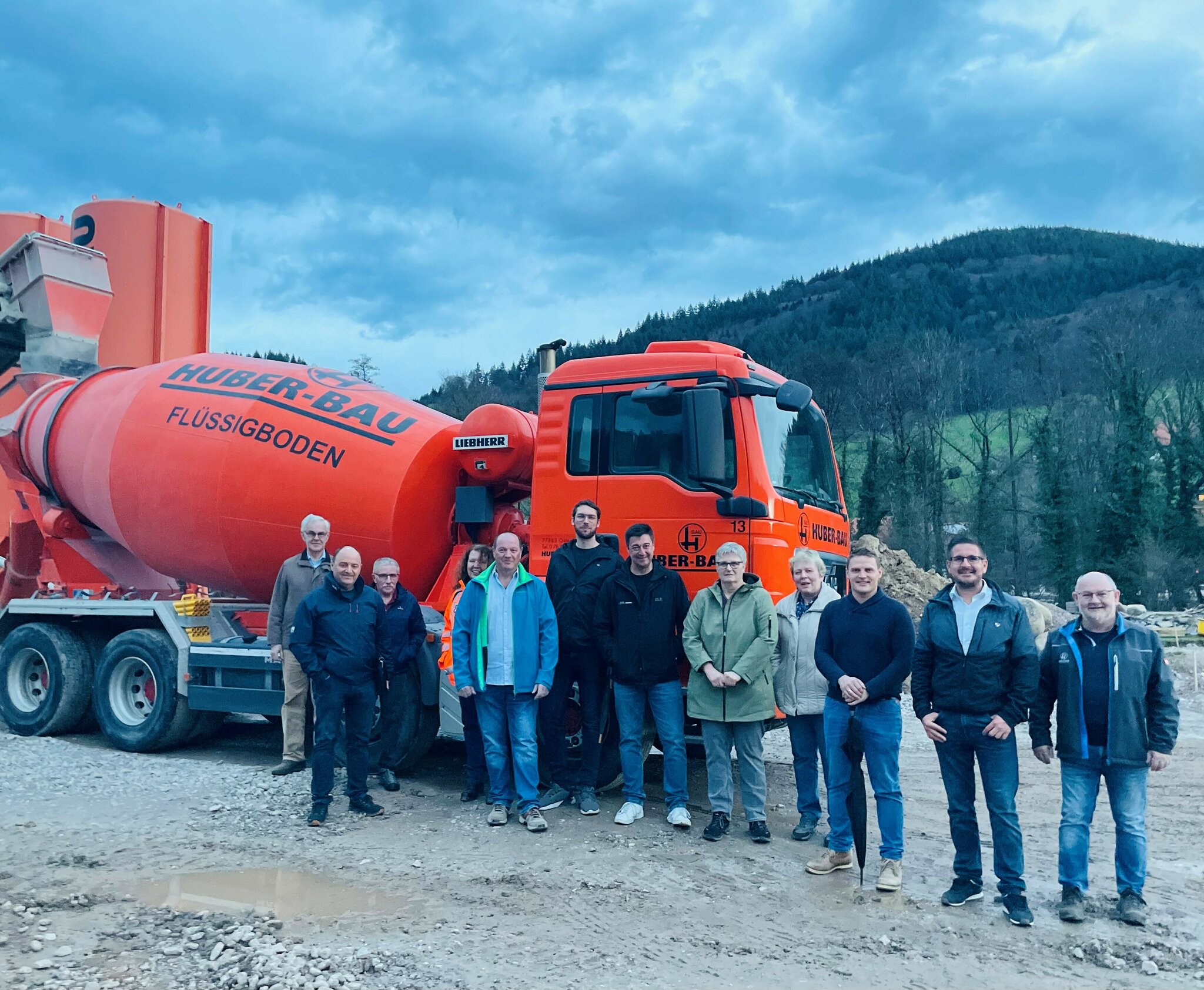 Gemeinderat Kappelrodeck vor Ort: Fortschritt im Baugebiet Gässelsmatt ...