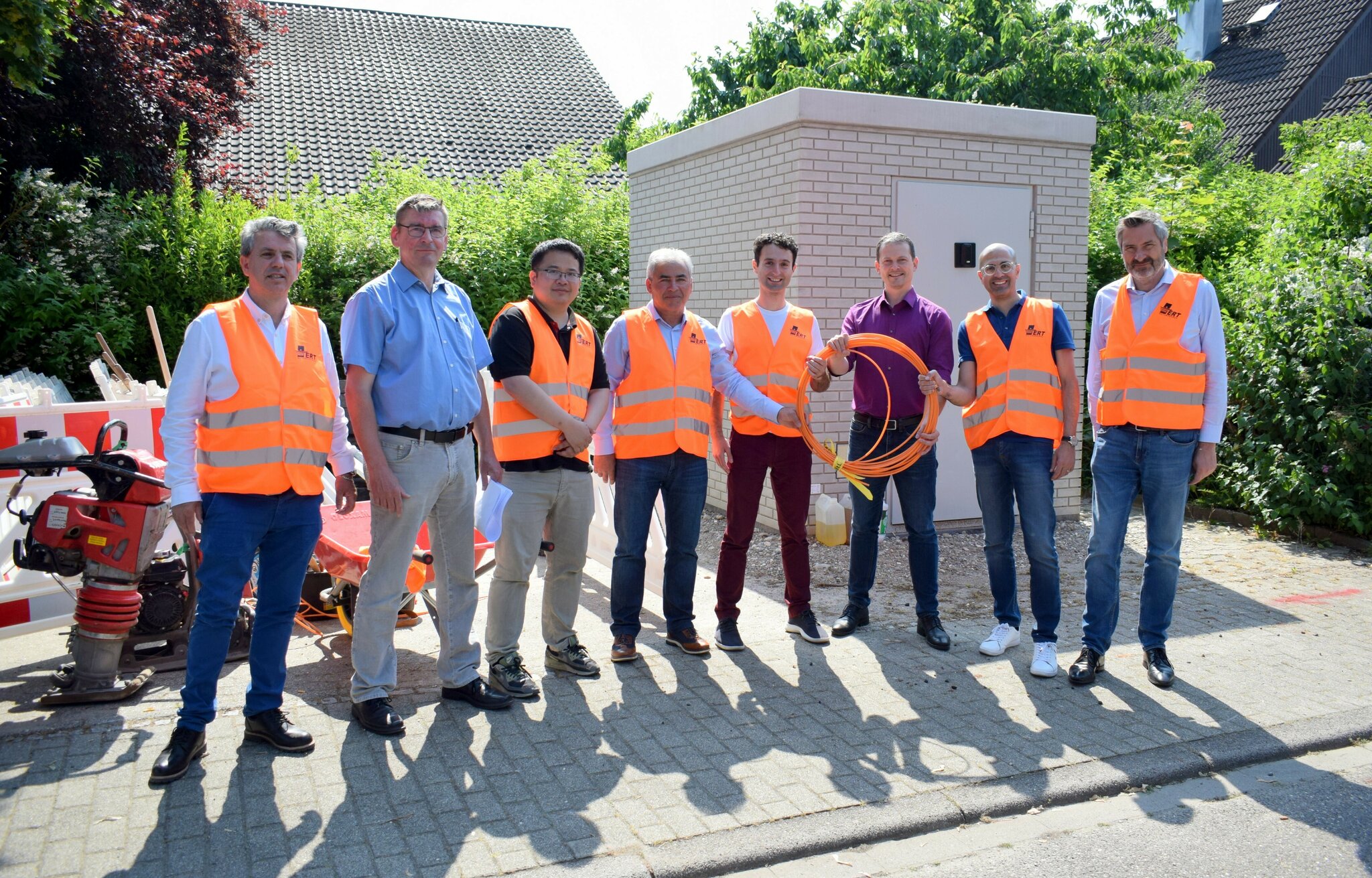 Noch rund ein Jahr Bauzeit in Willstätt: Glasfaserausbau nimmt Fahrt ...