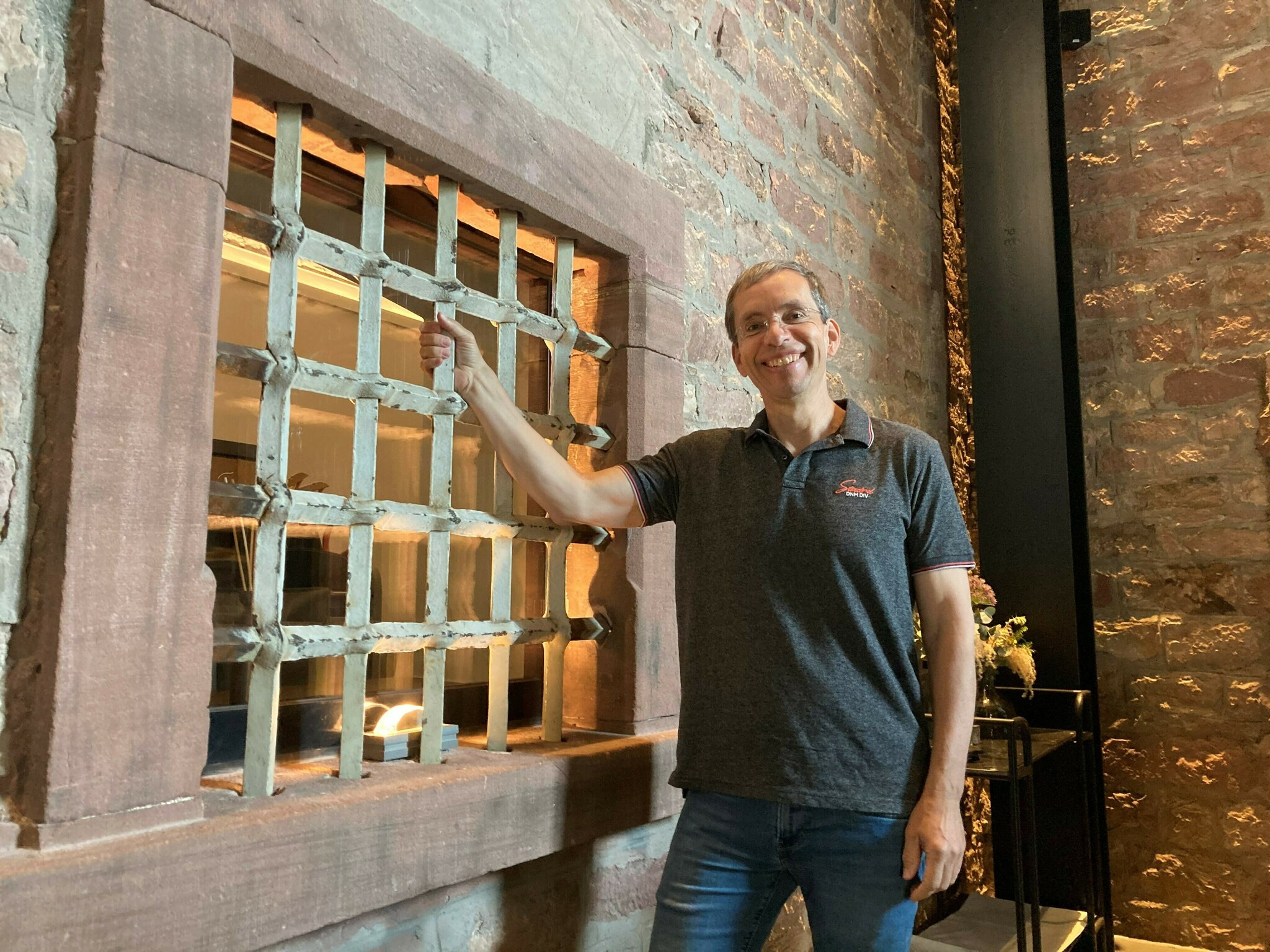 33 Jahre in US-Haft: Jens Söring hilft heute Menschen, Krisen zu ...