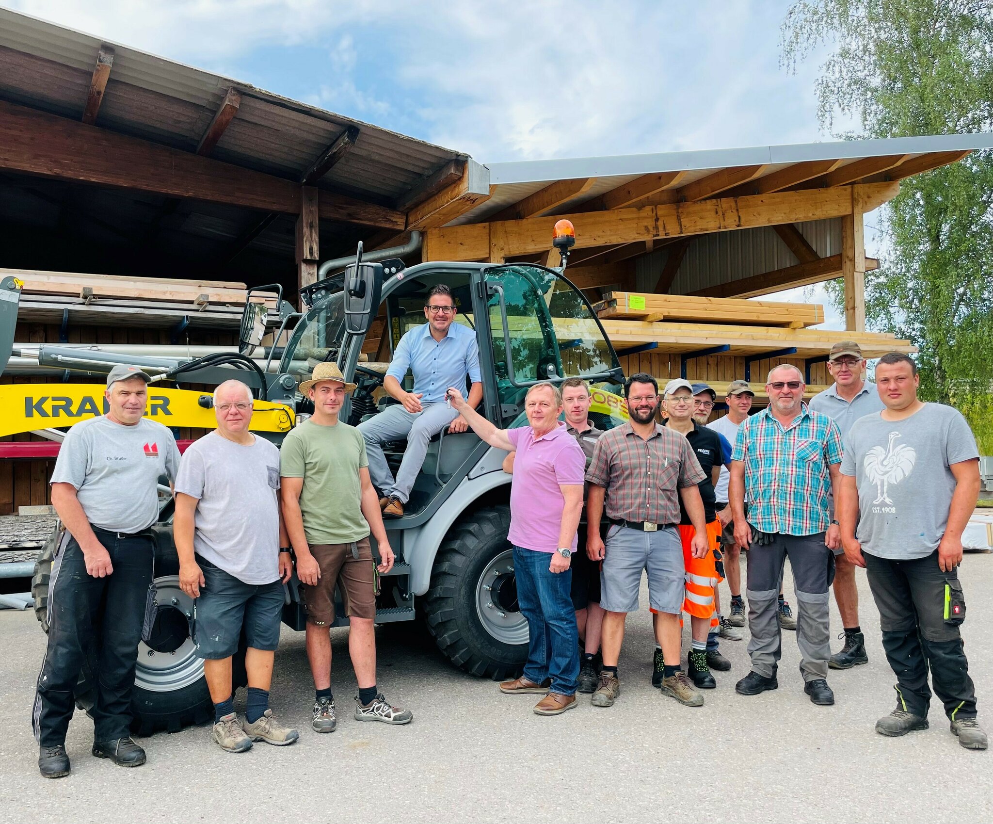 Gemeinde schafft neuen Radlader an: Neuer Gewichtheber für den Bauhof ...