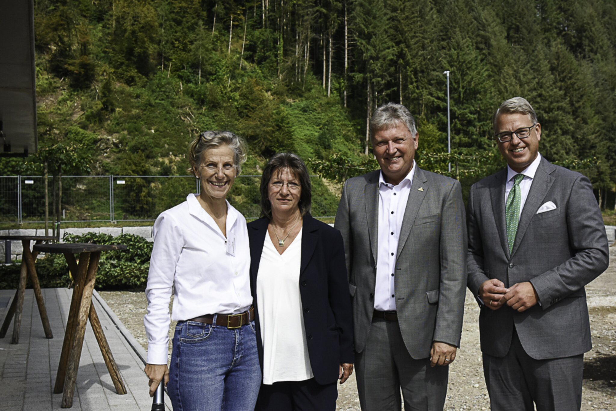 Neumayer Stiftung: Solidarisch-soziales Wohnmodell in Hausach eröffnet ...