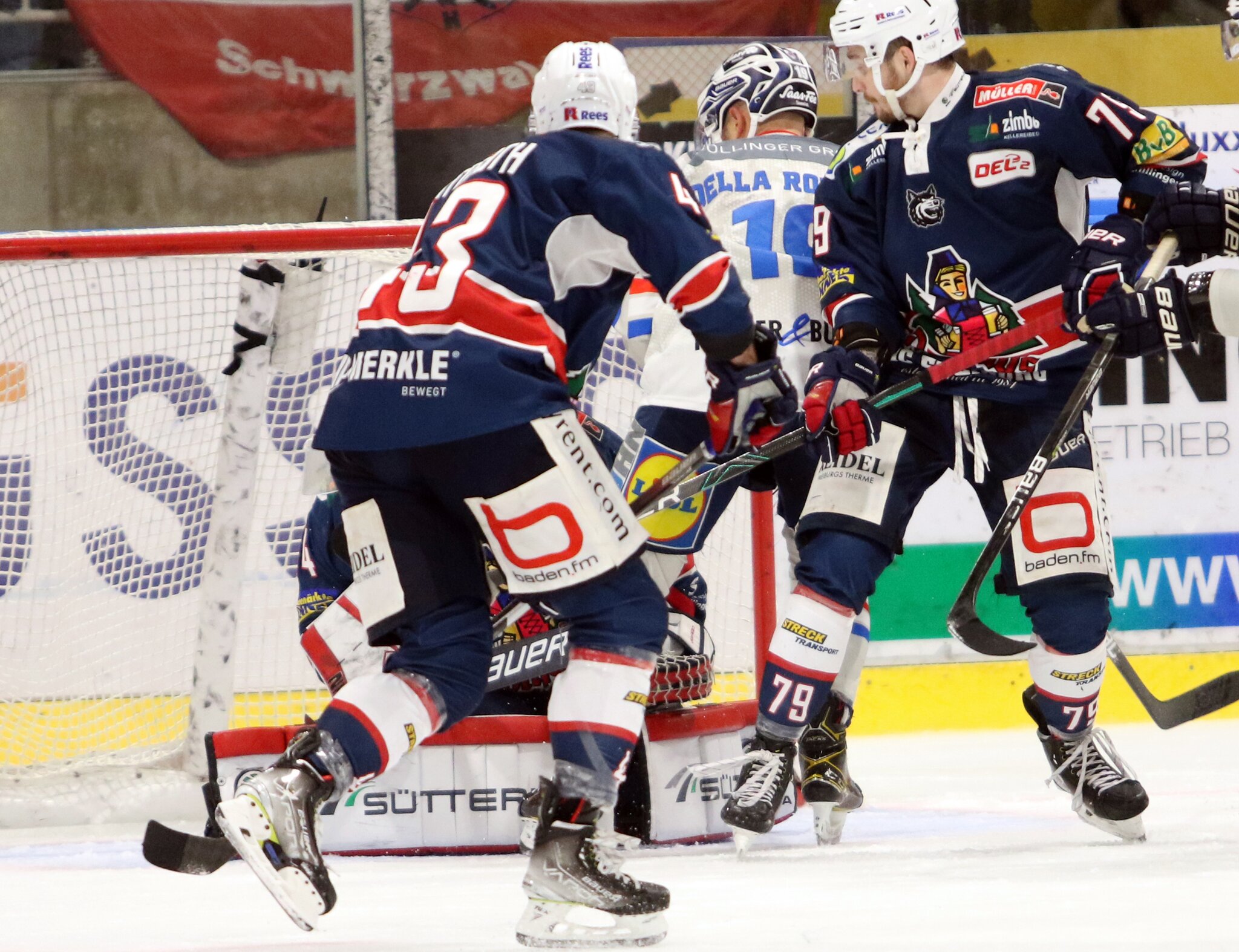 Eishockey DEL 2: Nick Master sichert den Wölfen den späten Sieg