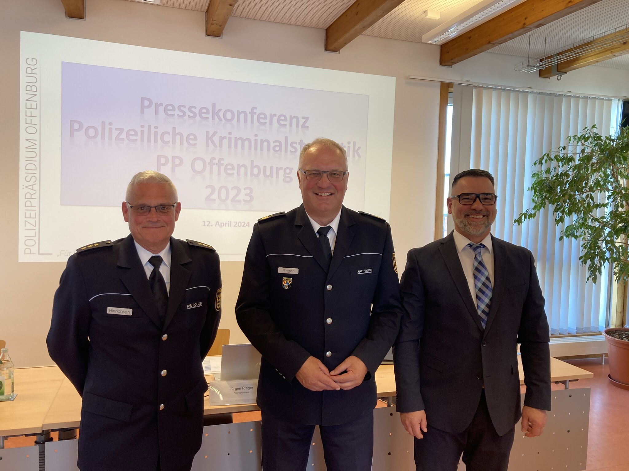 Kriminalstatistik Polizeipräsidium Offenburg: Mehr Messerangriffe ...