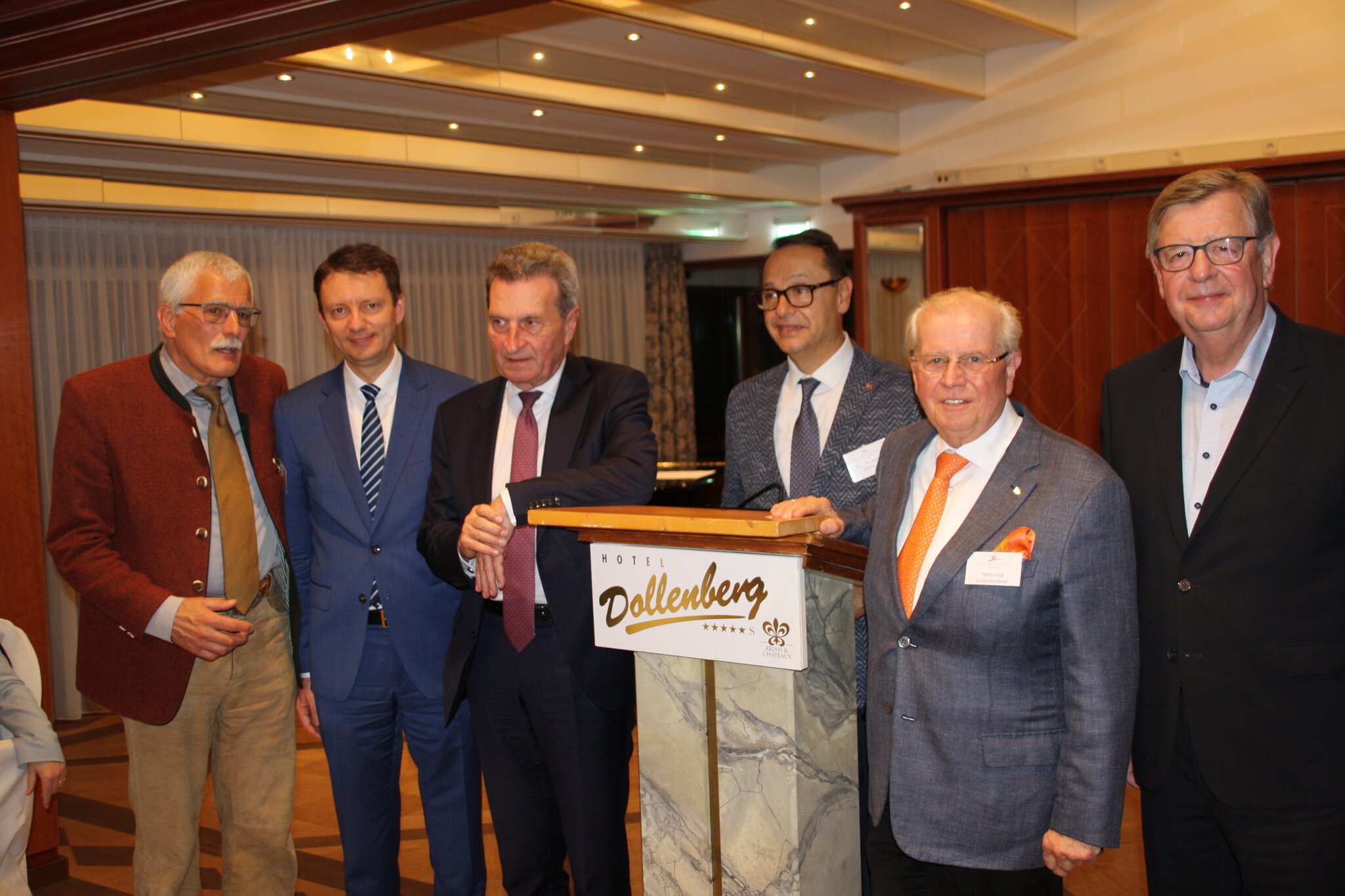 Dialog Dollenberg: Die aktuellen Sicherheitspolitik lag im Fokus - Bad ...