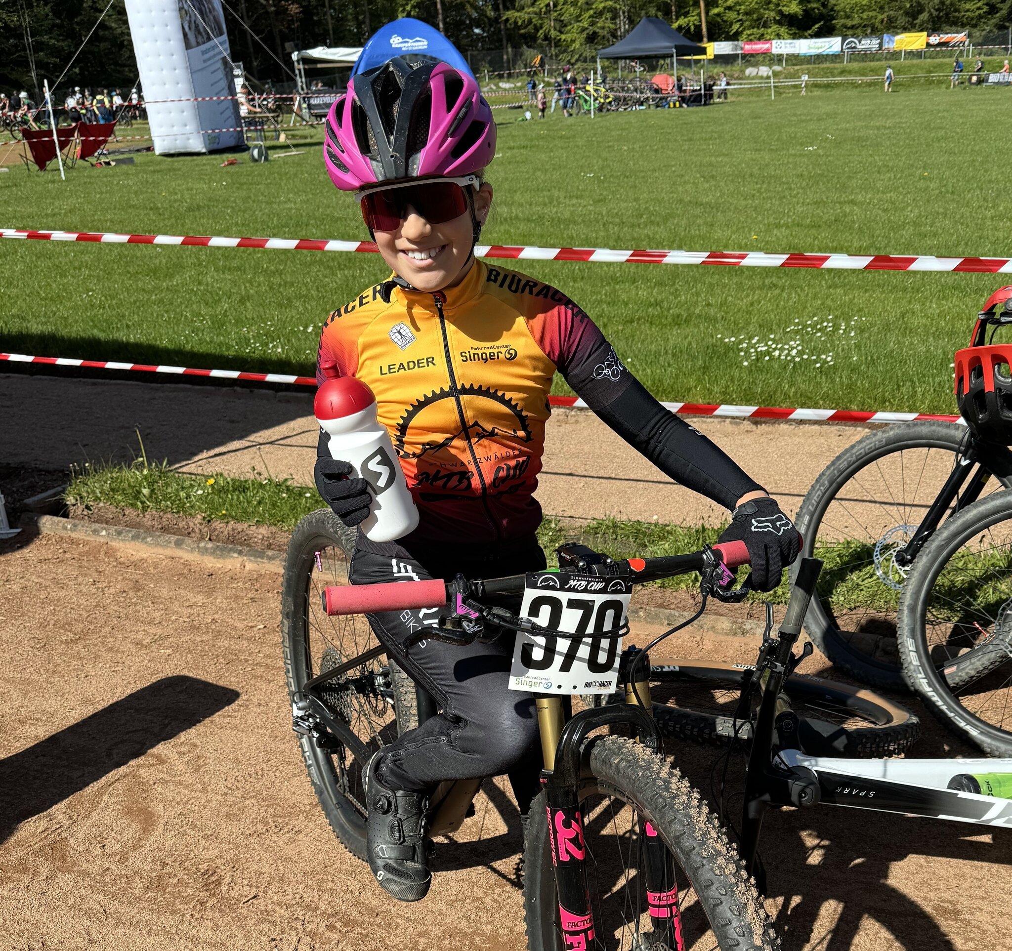 Schwarzwälder MTB-Cup: Viertes Rennen – vierter Sieg für Anna Hoferer ...
