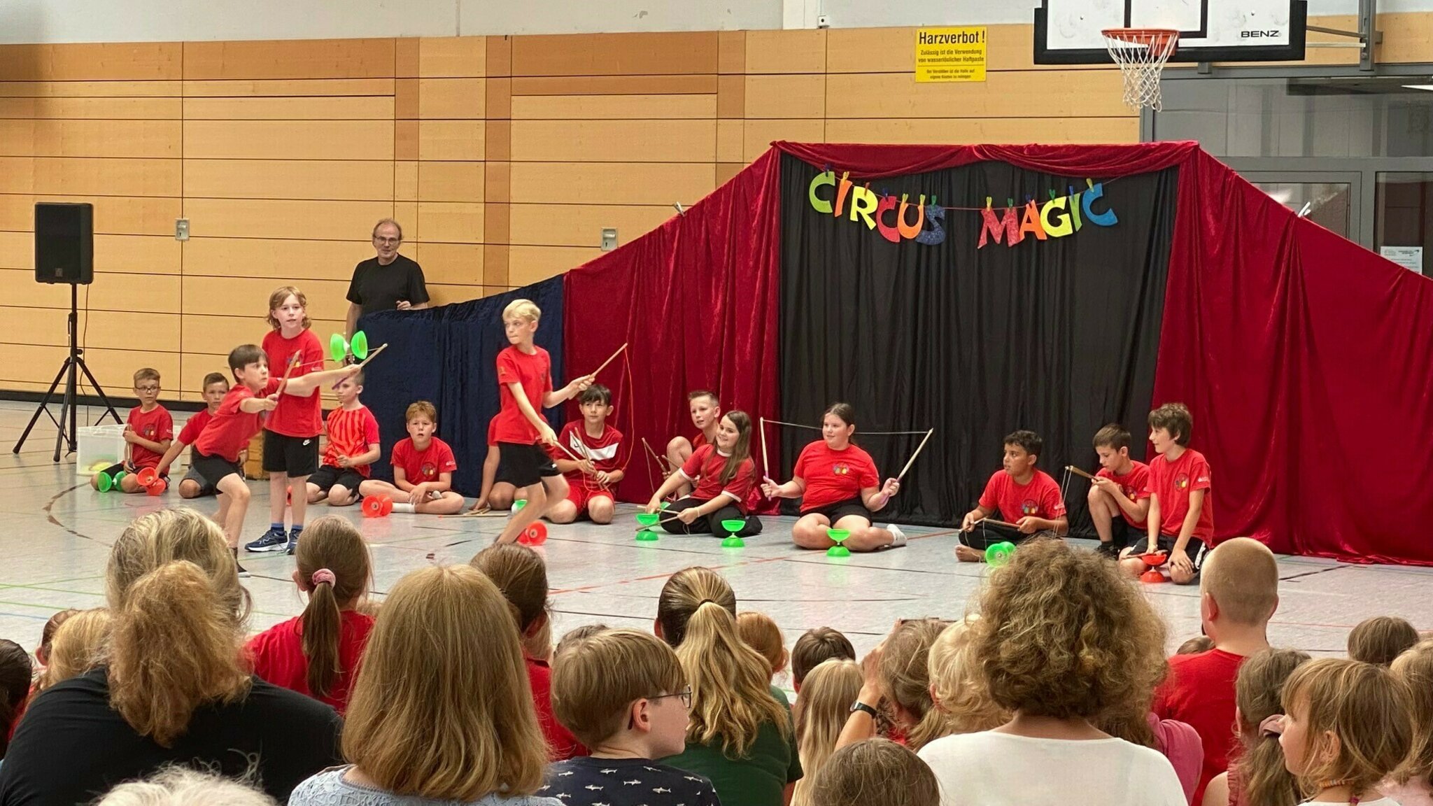 Projekt Schülerzirkus: Manege frei für begeisterte Nachwuchsartisten - Gengenbach