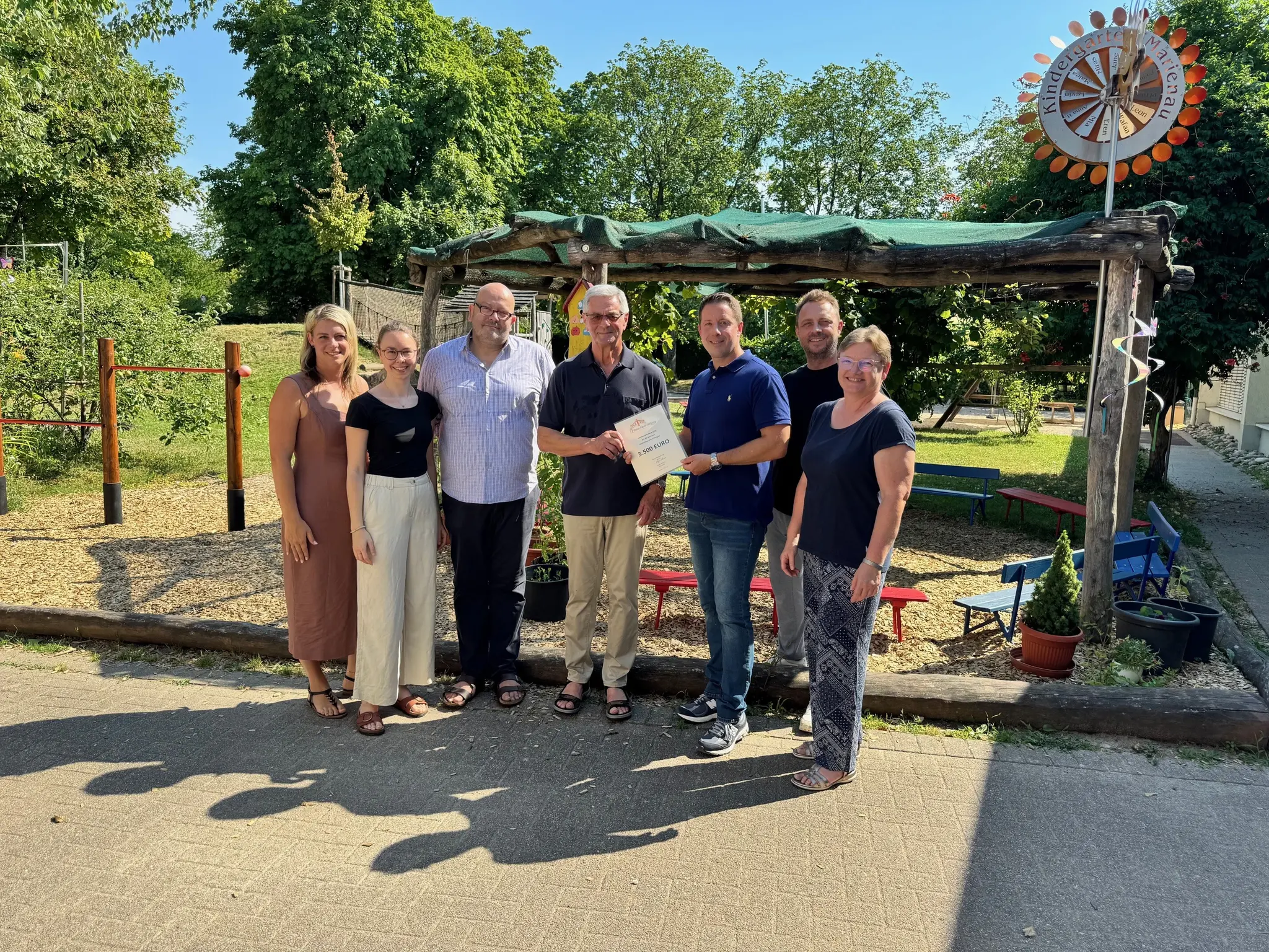 Mit insgesamt 3.500 Euro: Peter‐Neef‐Stiftung unterstützt Acherner ...