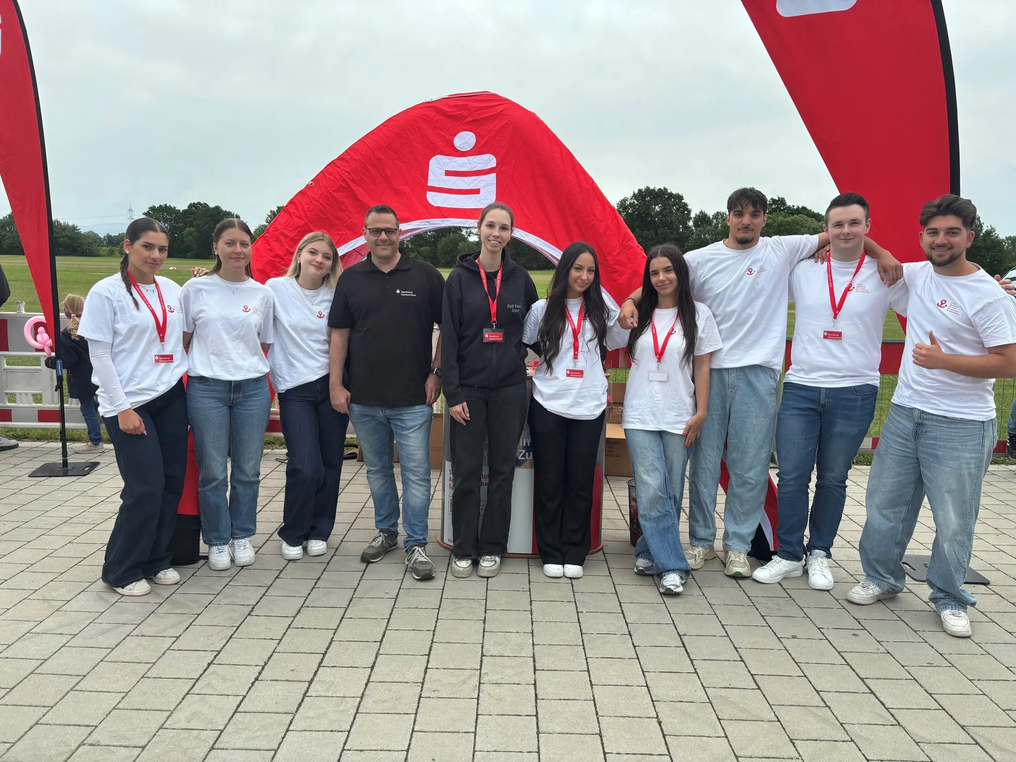 Sparkasse Hanauerland Sponsor Kehler Flugtage: Familientag begeistert ...